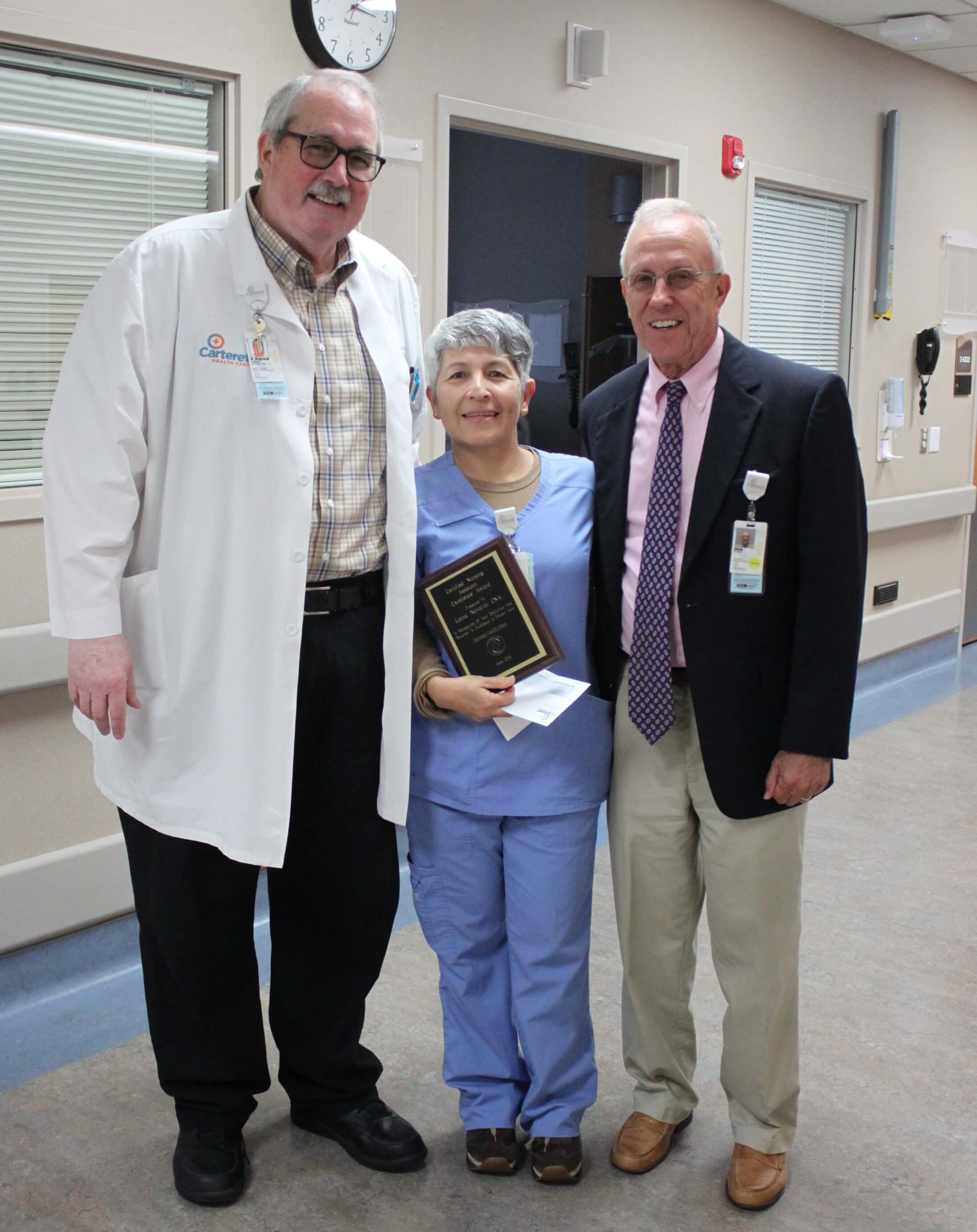 Lorna Navarro, CNA II Recognized with 2019 Certified Nurse Assistant Award